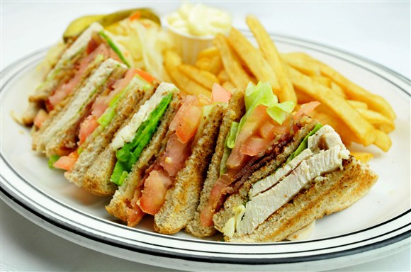 Bronte's Sports Kitchen: Complimentary Lunch | Funclips